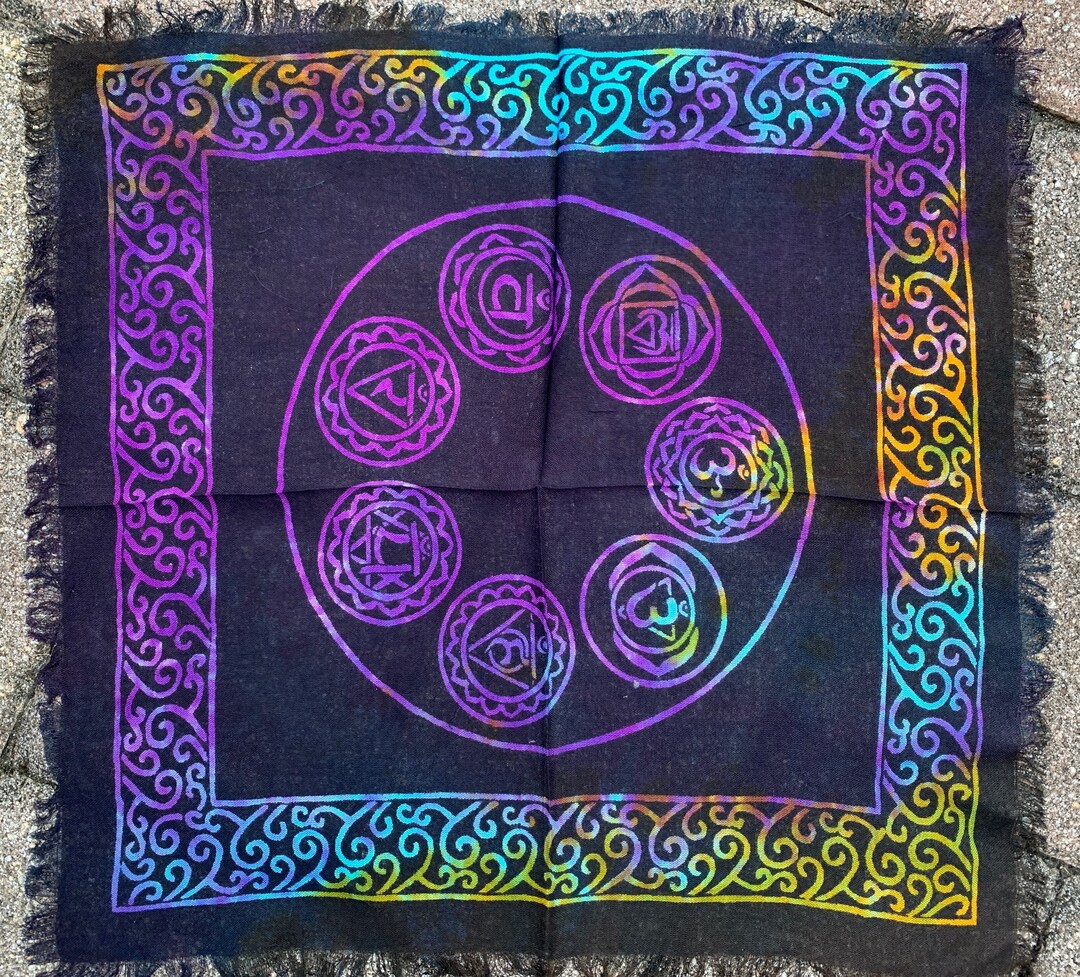 Seven Chakra Tie Dye Altar Cloth - Etsy