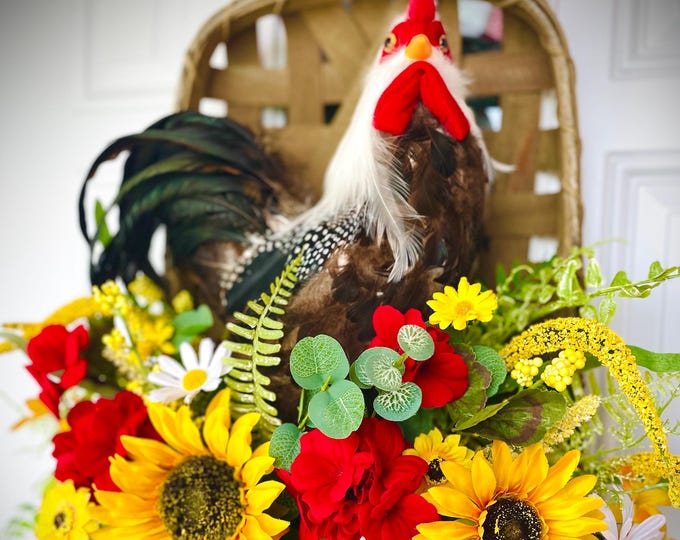 Unique Farmhouse Rooster Chicken Centerpiece - Rustic Farmhouse Kitchen ...