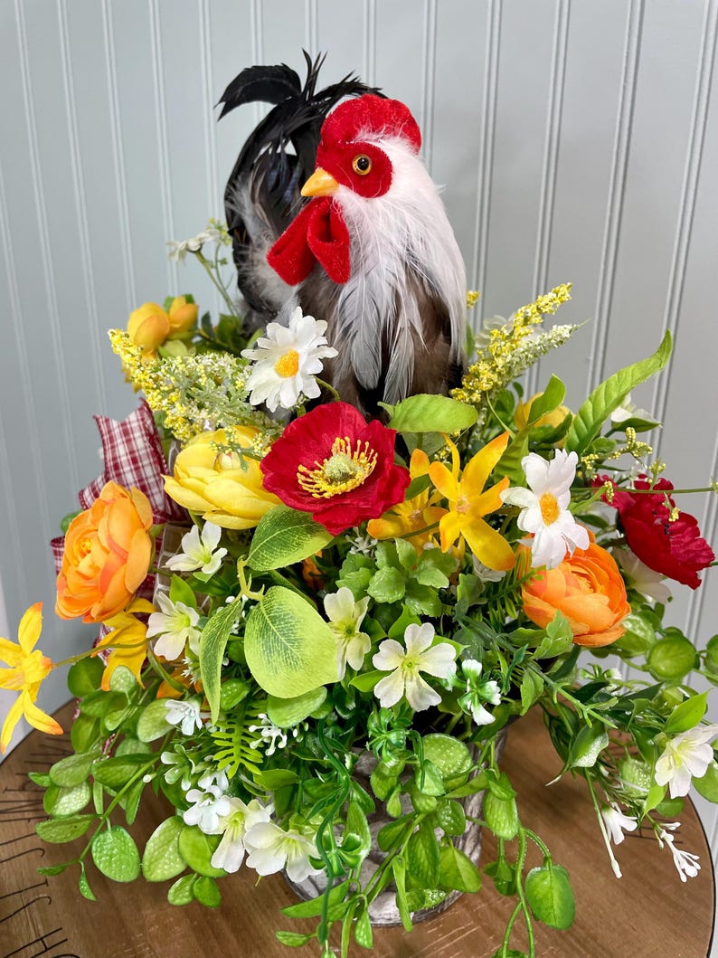 Unique Farmhouse Rooster Chicken Centerpiece - Rustic Farmhouse Kitchen ...