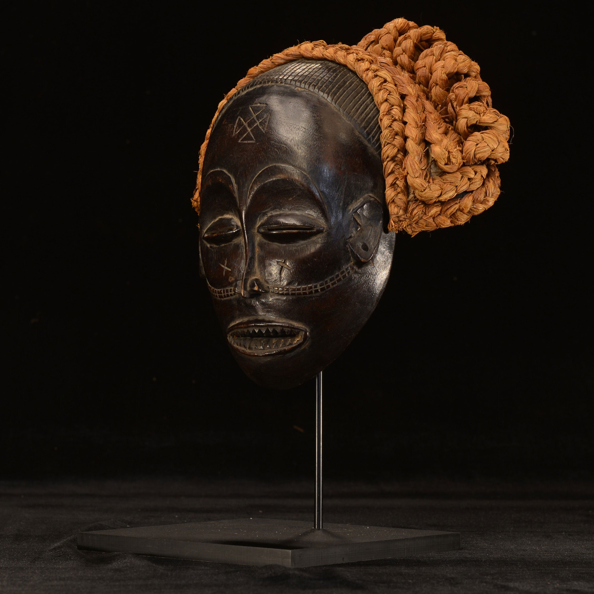 African Chokwe Mask 25 on Display Stand - Etsy