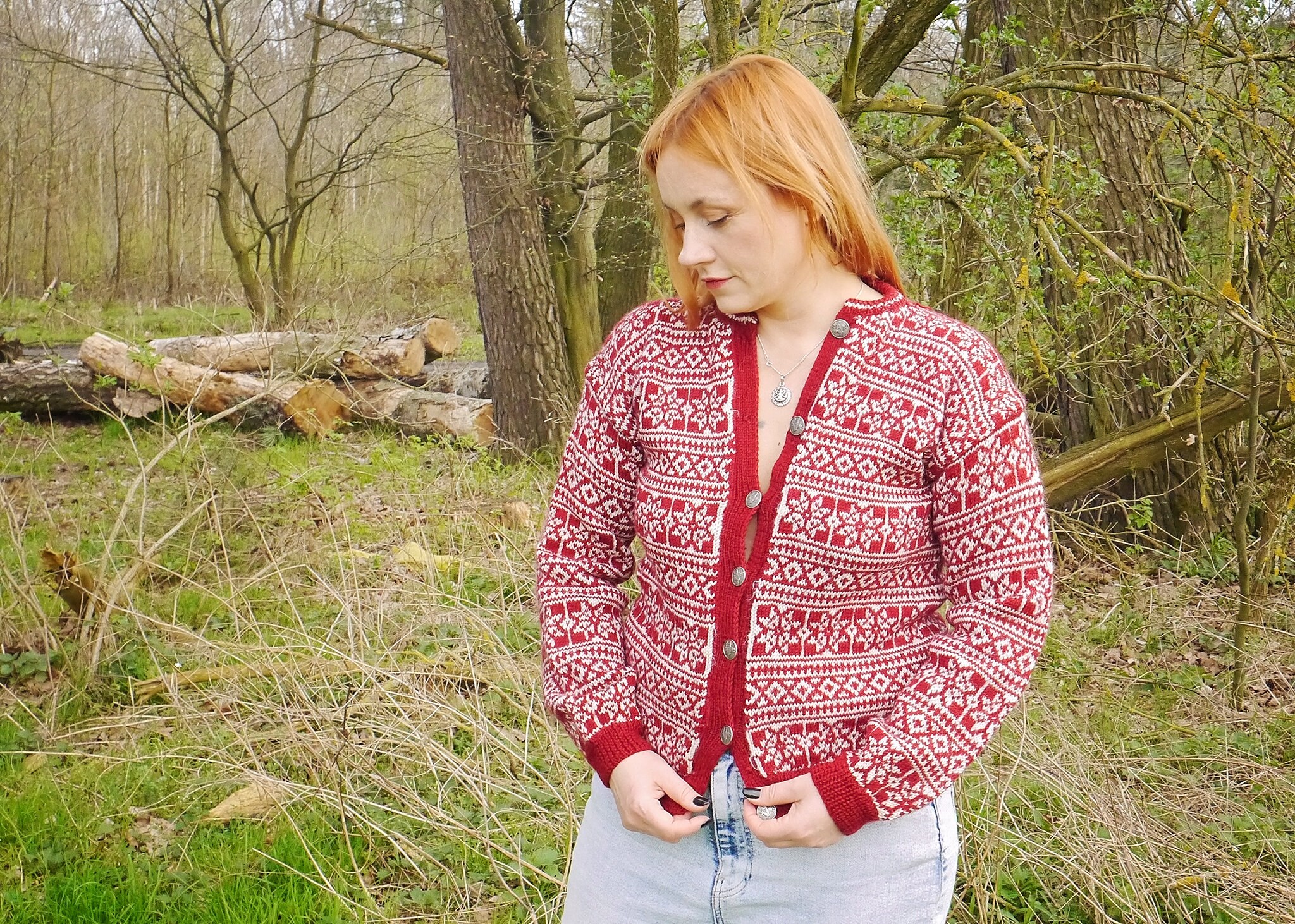 Vintage Folk Red and Cream Cardigan / 90s Nordic Retro Sweater ...