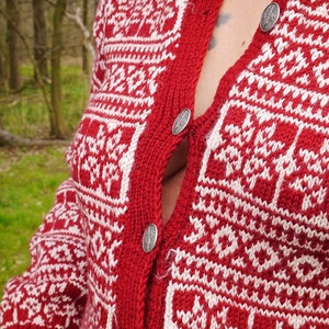 Vintage Folk Red and Cream Cardigan / 90s Nordic Retro Sweater ...