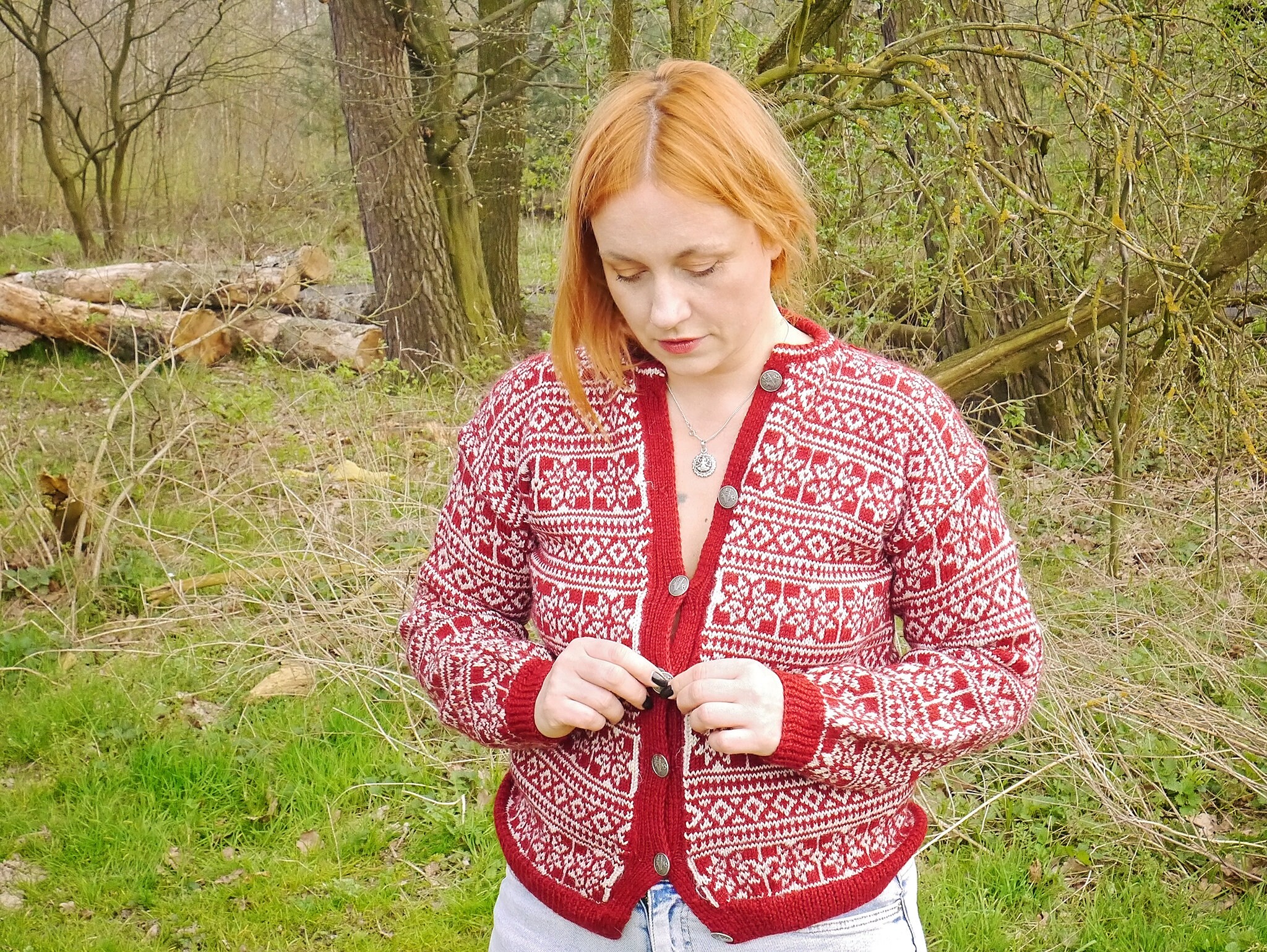 Vintage Folk Red and Cream Cardigan / 90s Nordic Retro Sweater ...