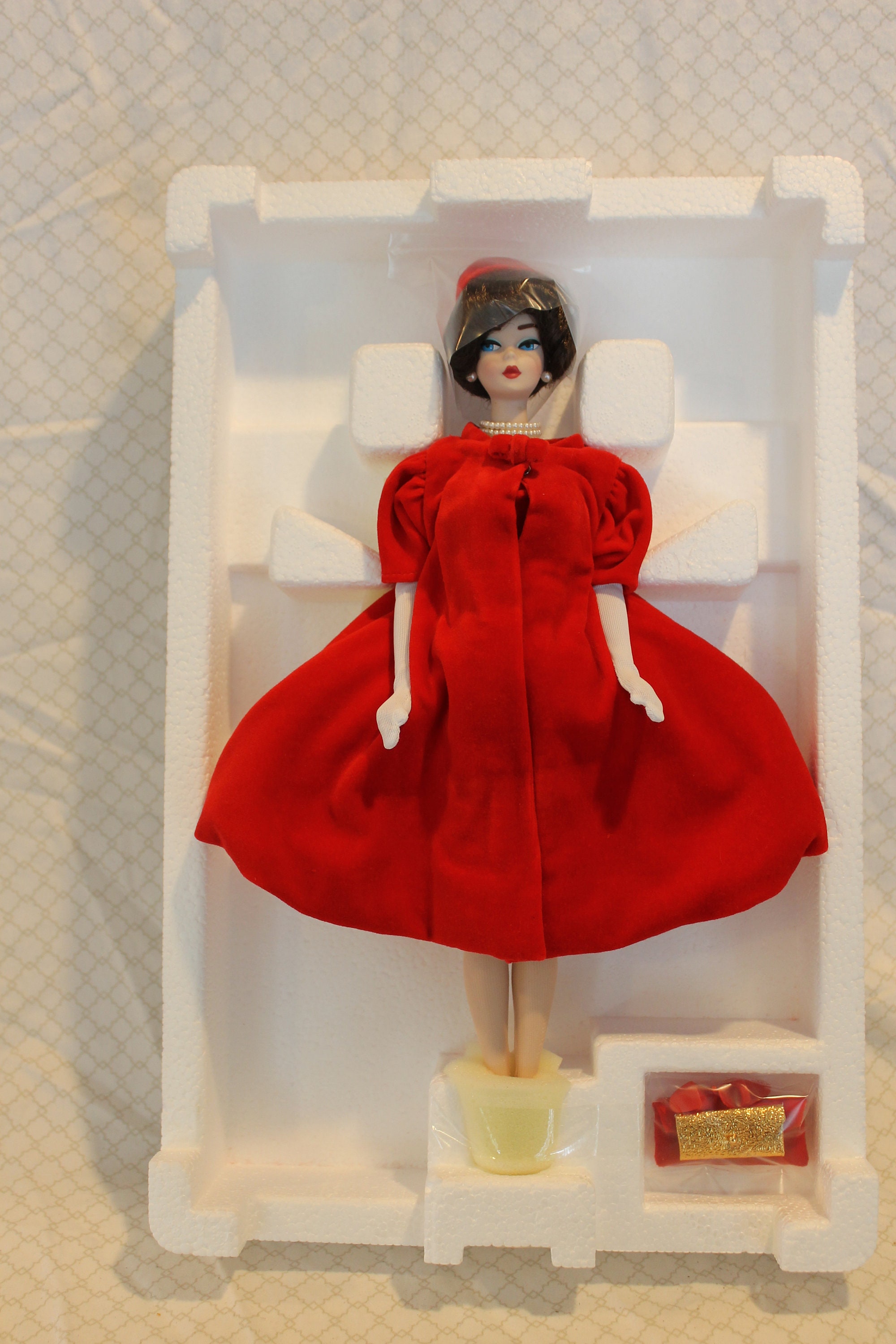 Silken Flame Porcelain Barbie From the Porcelain Treasures Collection ...