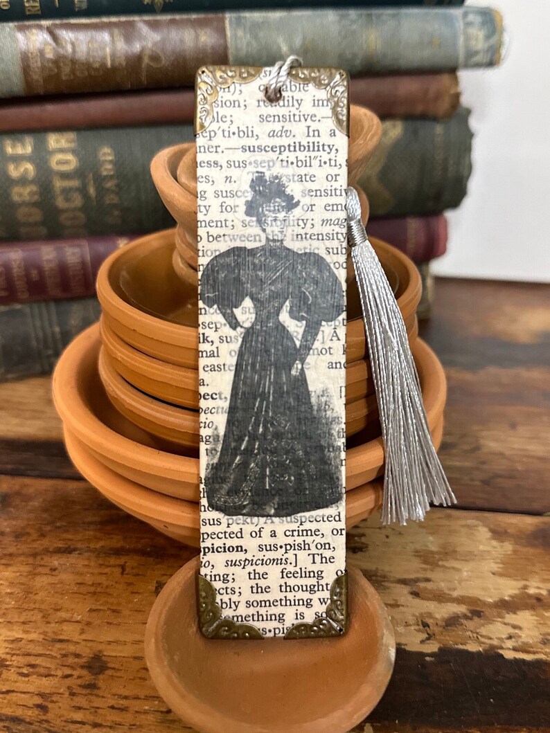 Vintage Fashion Bookmarks - Etsy