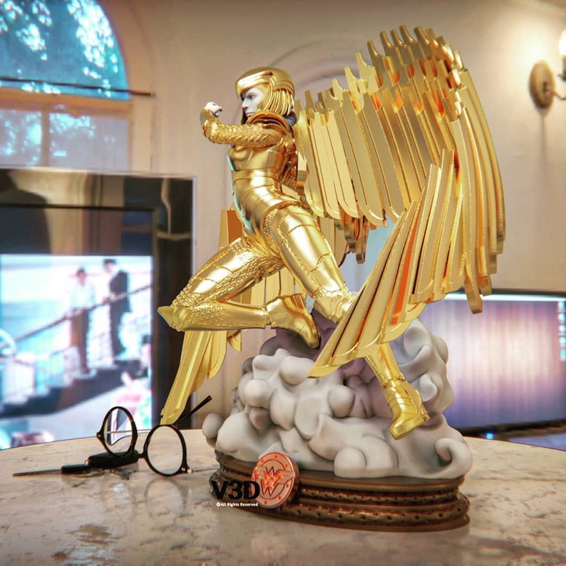 1/8th Scale Wonder Woman Gold Armor Action Pose - Etsy