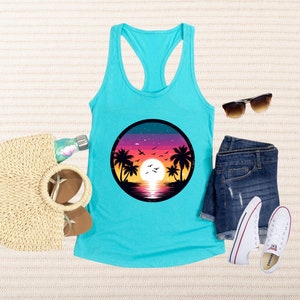 Retro Sunset Beach Tank Top, Colorful Summer Vacation Shirt for Women ...
