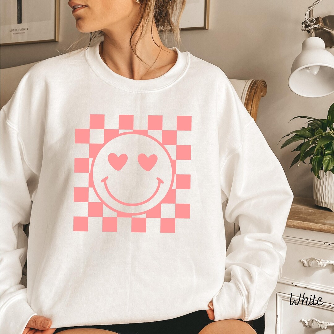 Smiley Face Valentines Day Sweatshirt, Retro Valentine Sweatshirt ...