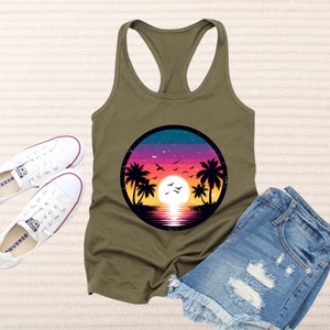 Retro Sunset Beach Tank Top, Colorful Summer Vacation Shirt for Women ...