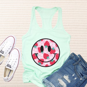 Smiley Face Tank Top, Trendy Y2K Graphic Shirt, Perfect for Summer ...