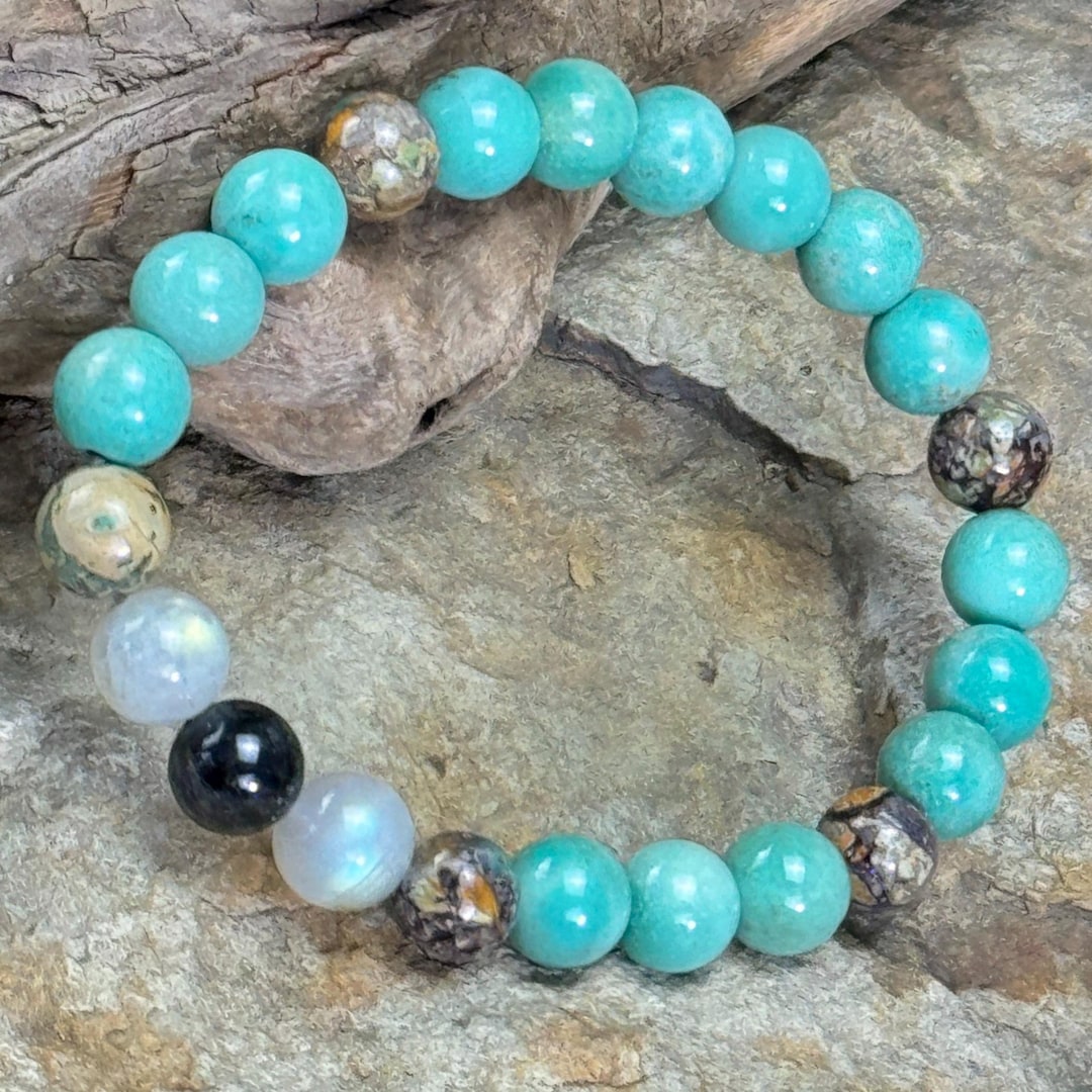 Astrophyllite, White Labradorite, Chrysoprase, Brecciated Jasper ...