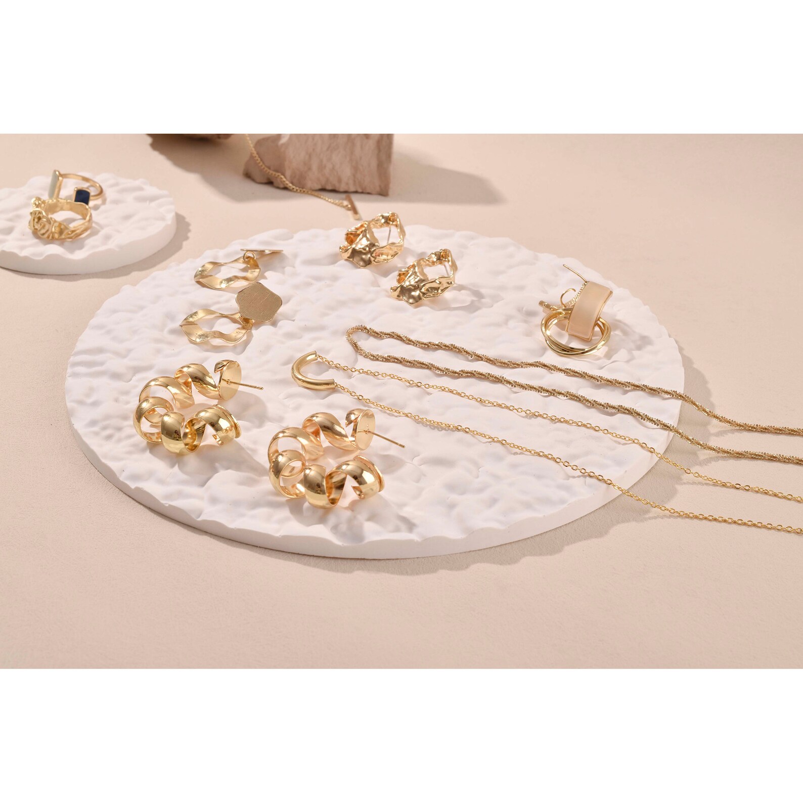 White Natural Rough Texture Jewelry Display Jewelry Display | Etsy