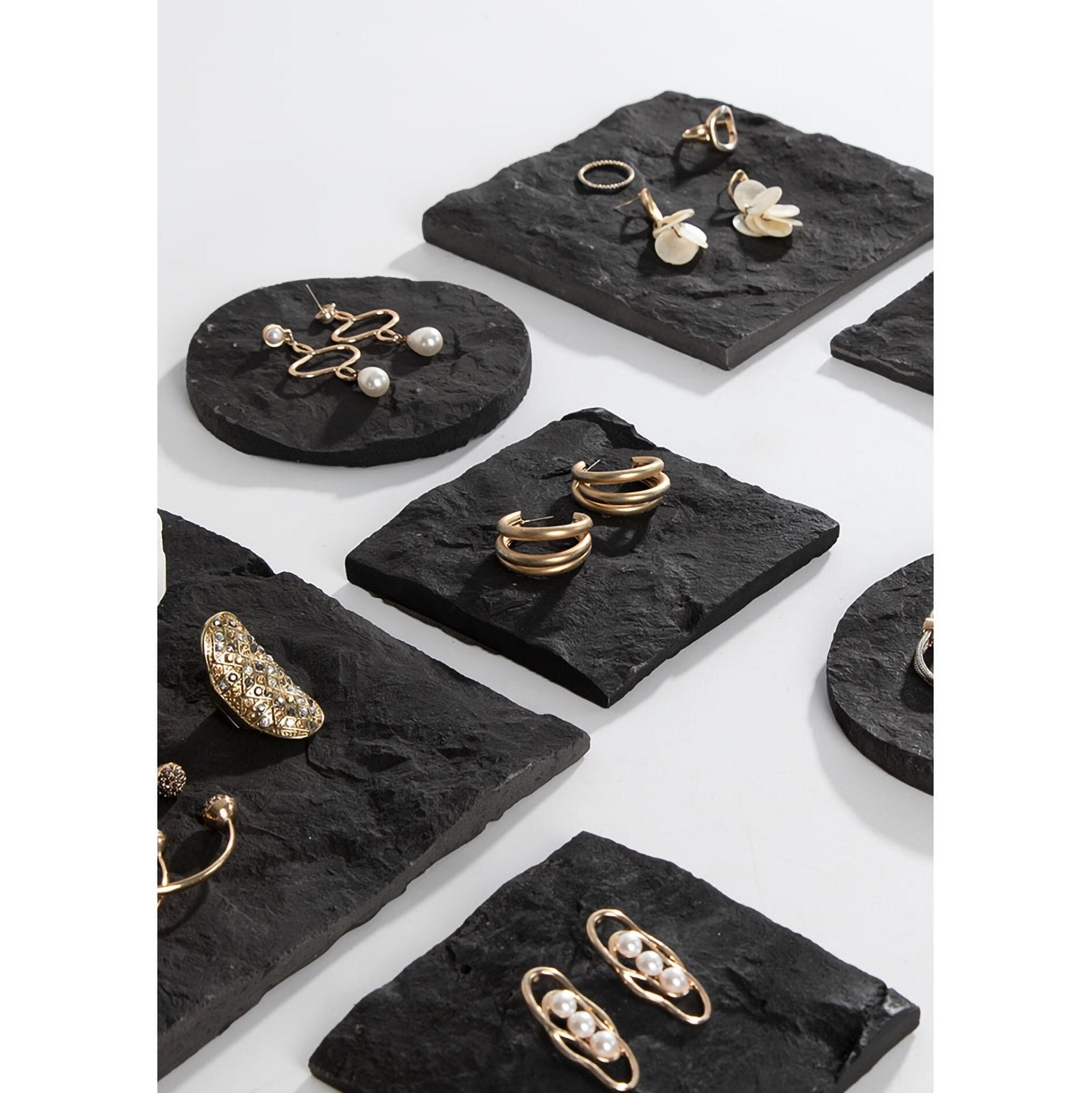 Black Natural Rough Texture Jewelry Display Jewelry Display - Etsy