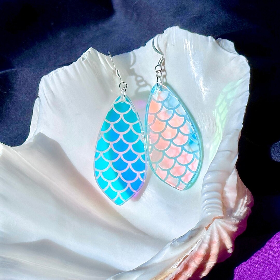 Iridescent Mermaid Scale Teardrop Earrings | Beach Wedding Bridesmaid ...