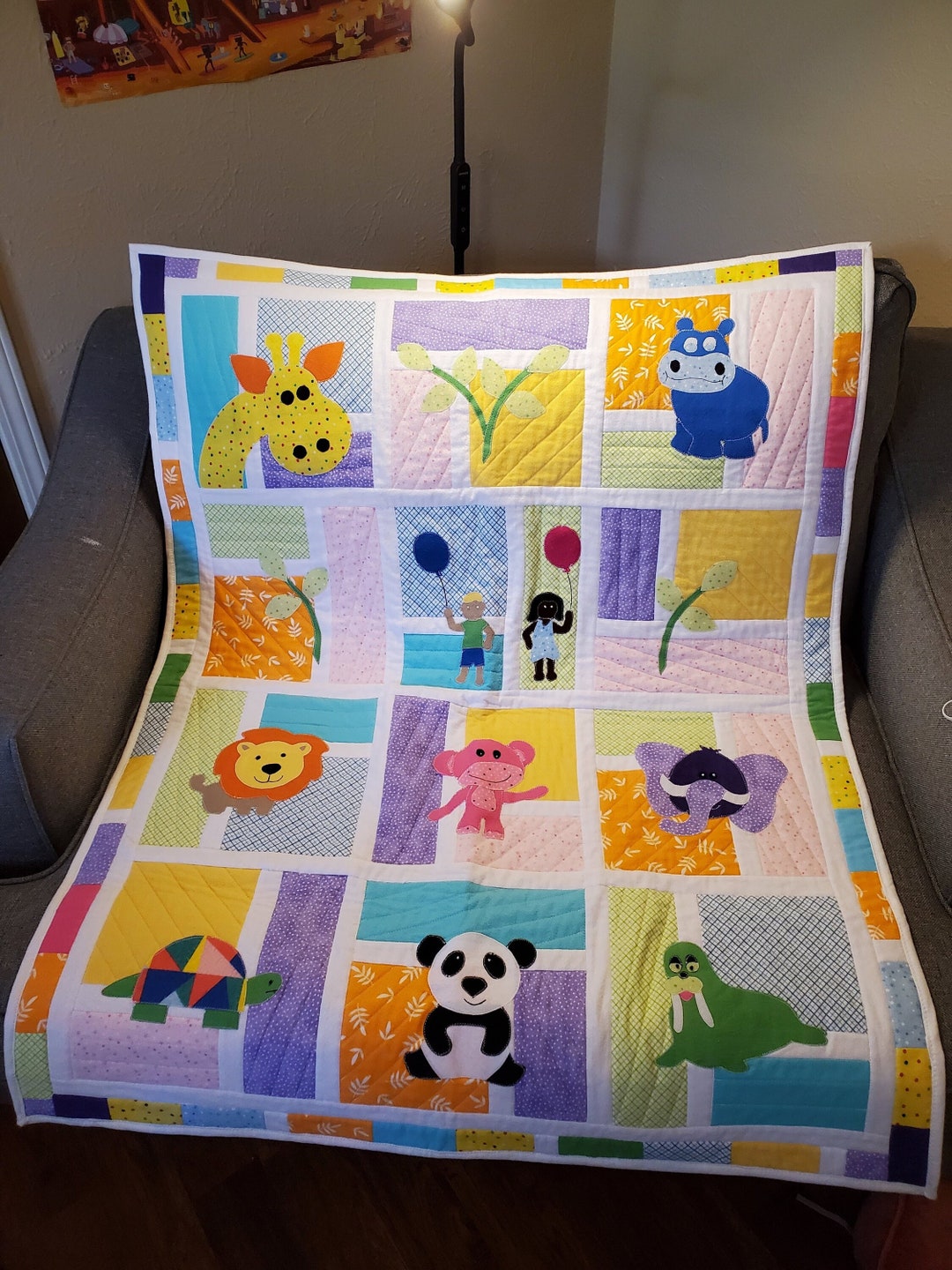 A Day in the Zoo Quilt - Etsy
