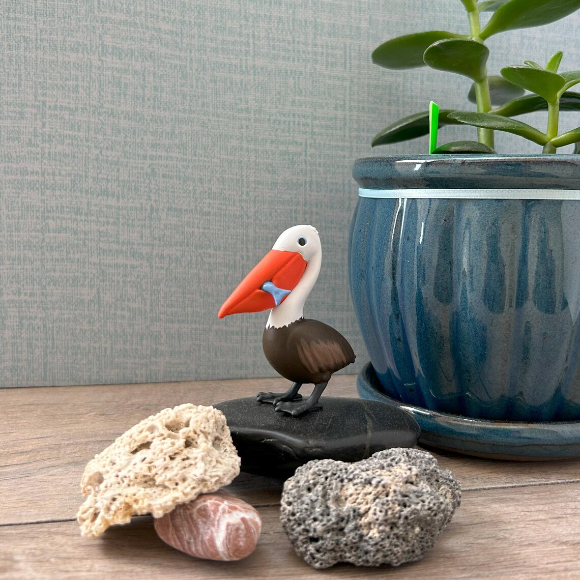 Cute Pelican Figurine Pelican Model Miniature Sea Bird Gift Figure ...
