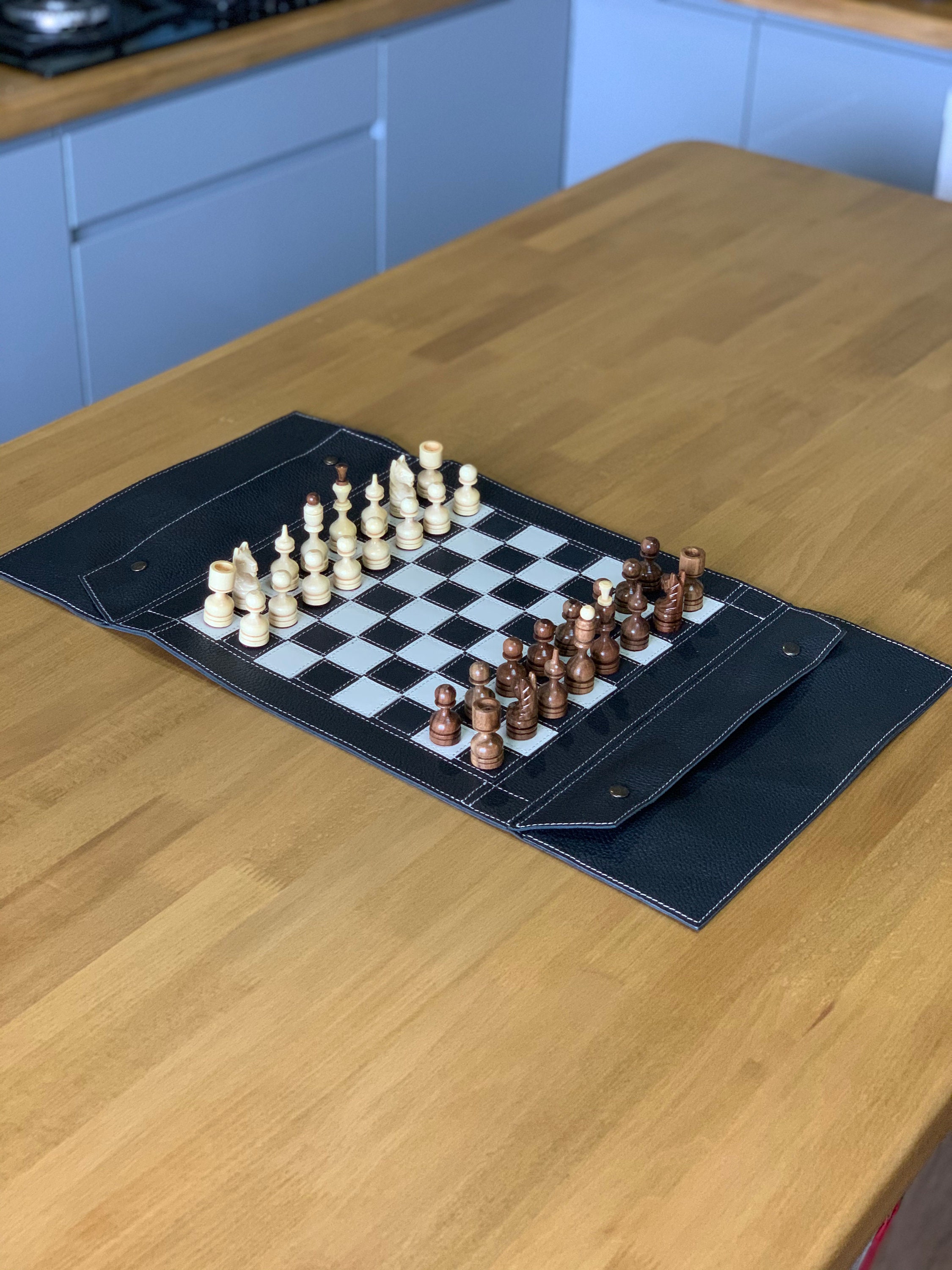 Foldable Portable Chess Unique Leather Chess Board Set Gambit Chess ...