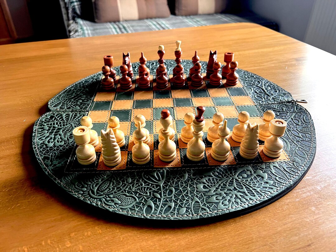 Unique Folding Chess Set, Crazy Horse Leather Board, Walnut, Maple ...