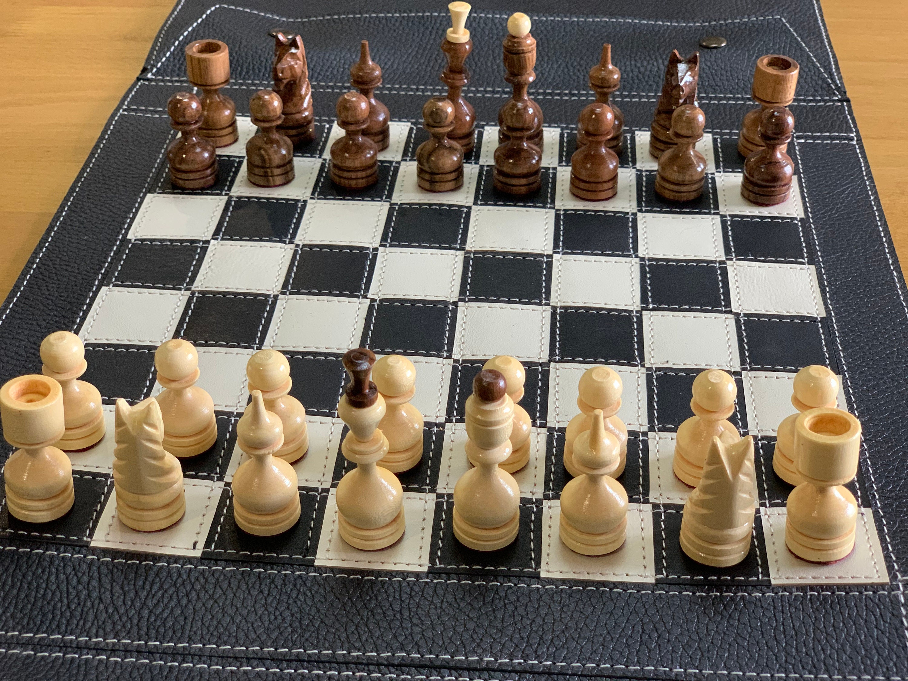 Foldable Portable Chess Unique Leather Chess Board Set Gambit Chess ...