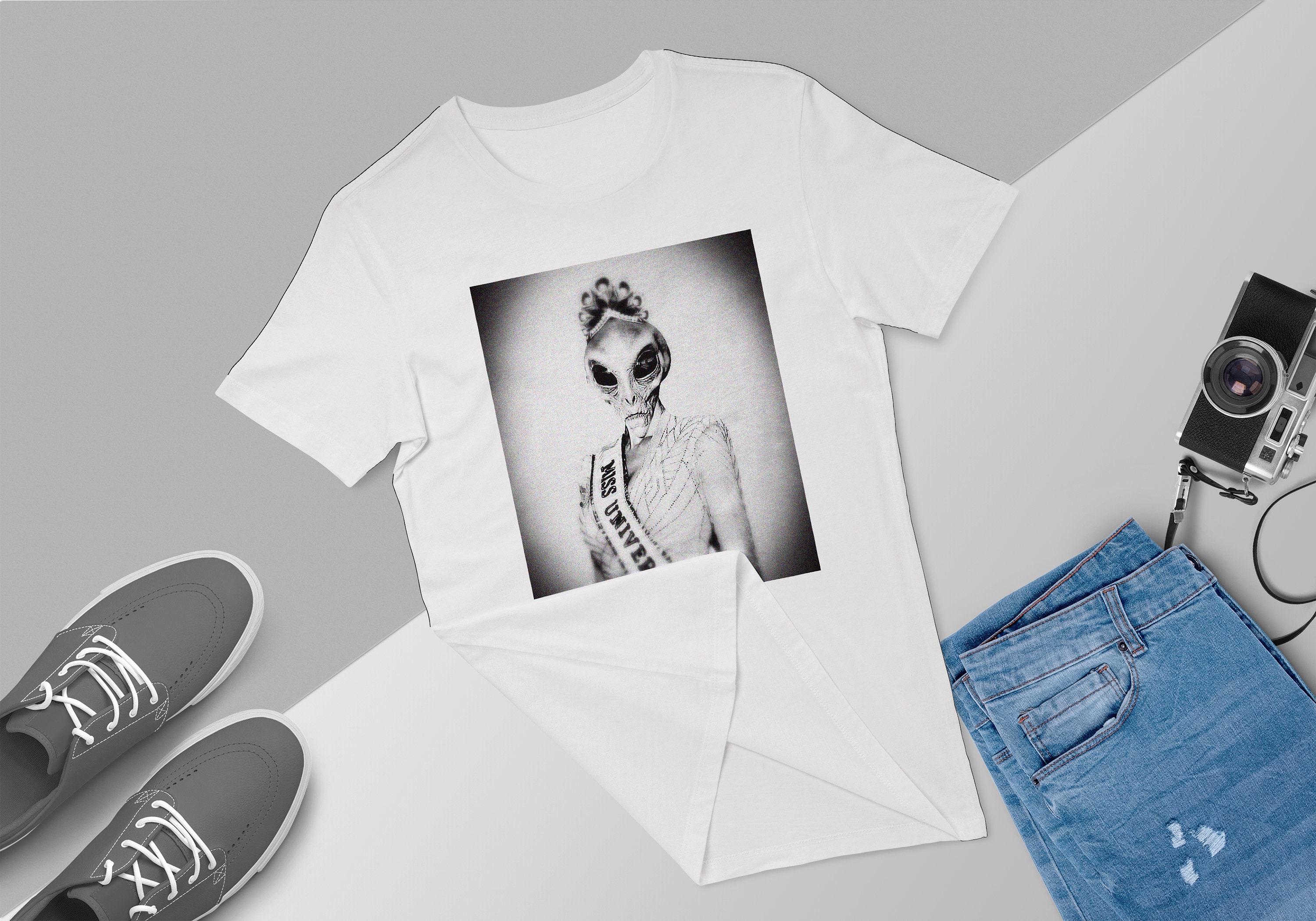 Alien Miss Universe Tshirt Meme Tshirt Funny Alien Shirt - Etsy