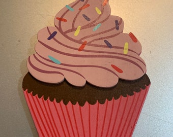 Cupcake Magnet | Etsy