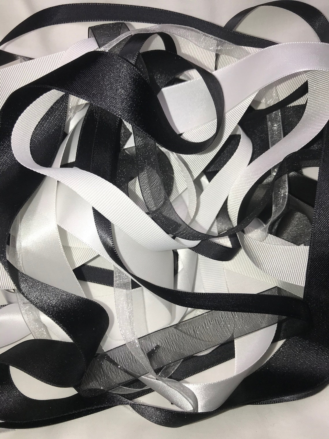 Assorted Ribbons Bundle Black & White 10 x 1m Lengths - Etsy.de