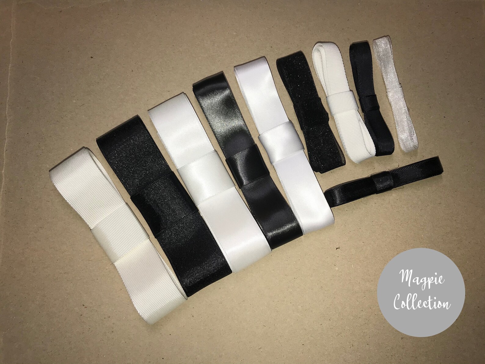 Assorted Ribbons Bundle Black & White 10 x 1m Lengths - Etsy.de