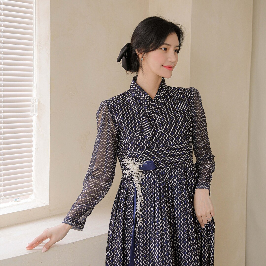 Korean Women's Modern Hanbok Daily Hanbok for Fall and Winter 13 비앙카베이 ...