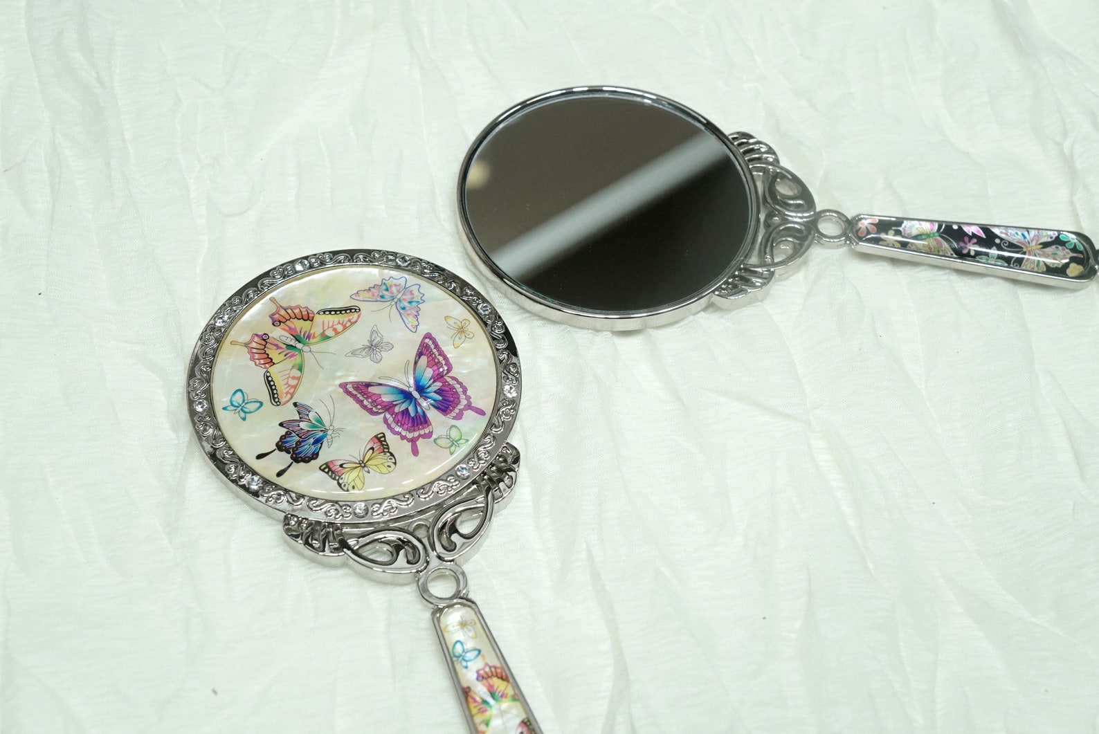Hand Mirror Made With Korean Lacquerware Inlaid With - Etsy Canada