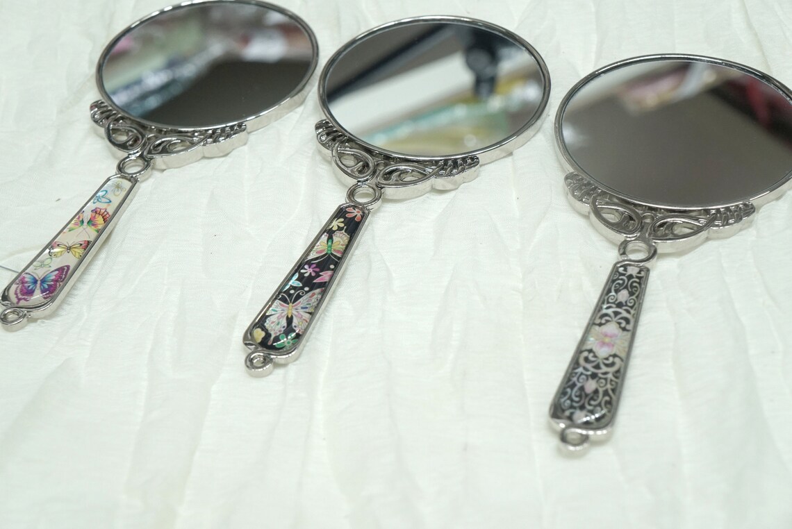 Hand Mirror Made With Korean Lacquerware Inlaid With - Etsy Canada