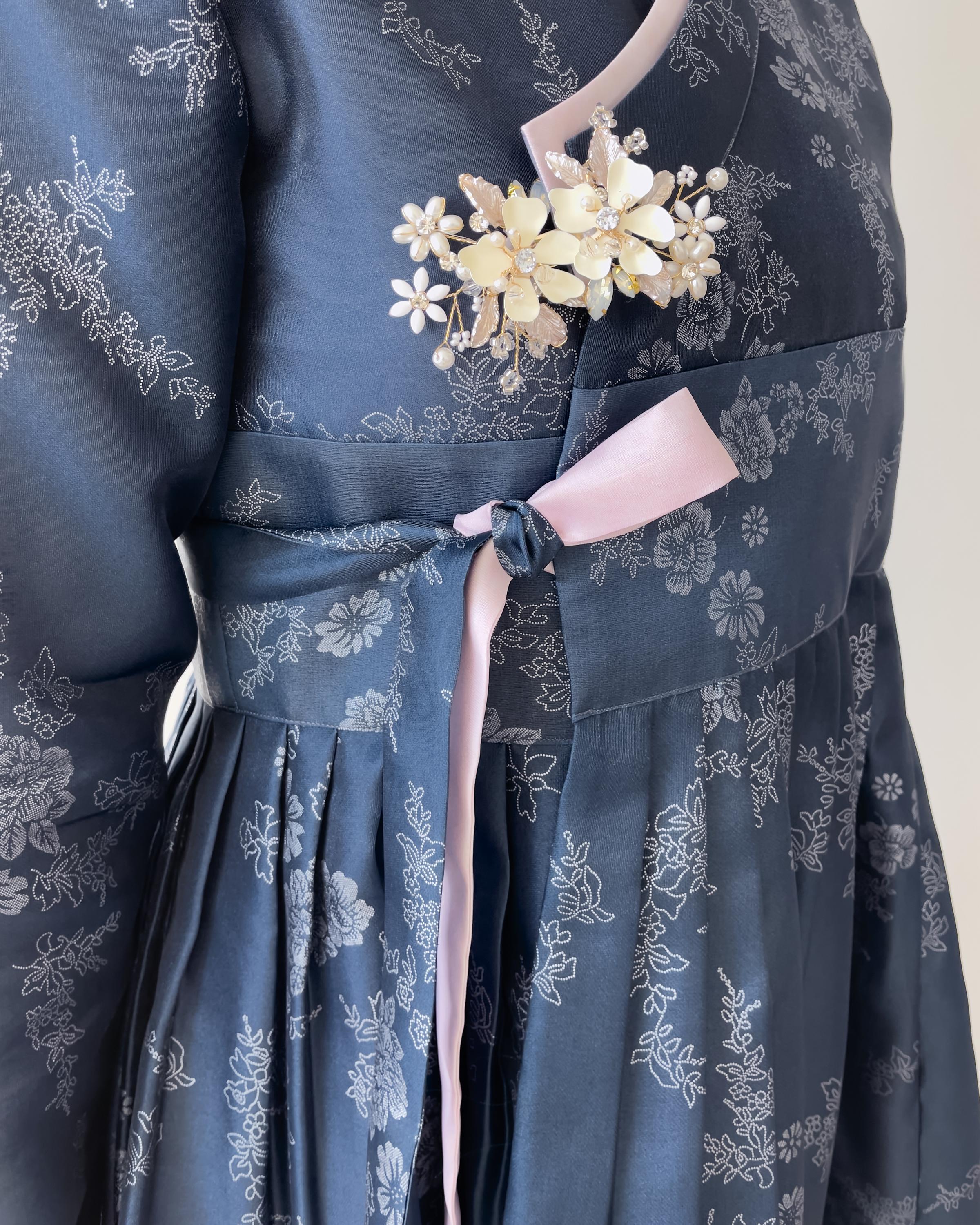 Korean Women's Modern Hanbok Daily Hanbok for Fall and Winter- Agness ...