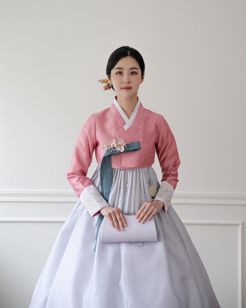 Korean Women's Hanbok - Wedding, Event, Birthday Order Hanbok - DASOM ...