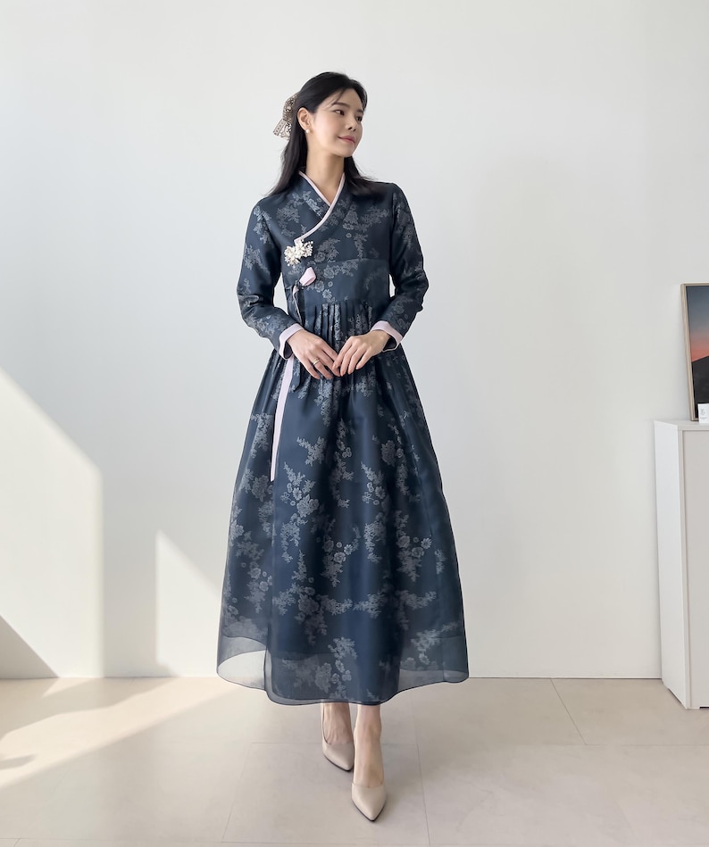 Korean Women's Modern Hanbok Daily Hanbok for Fall and Winter- Agness ...