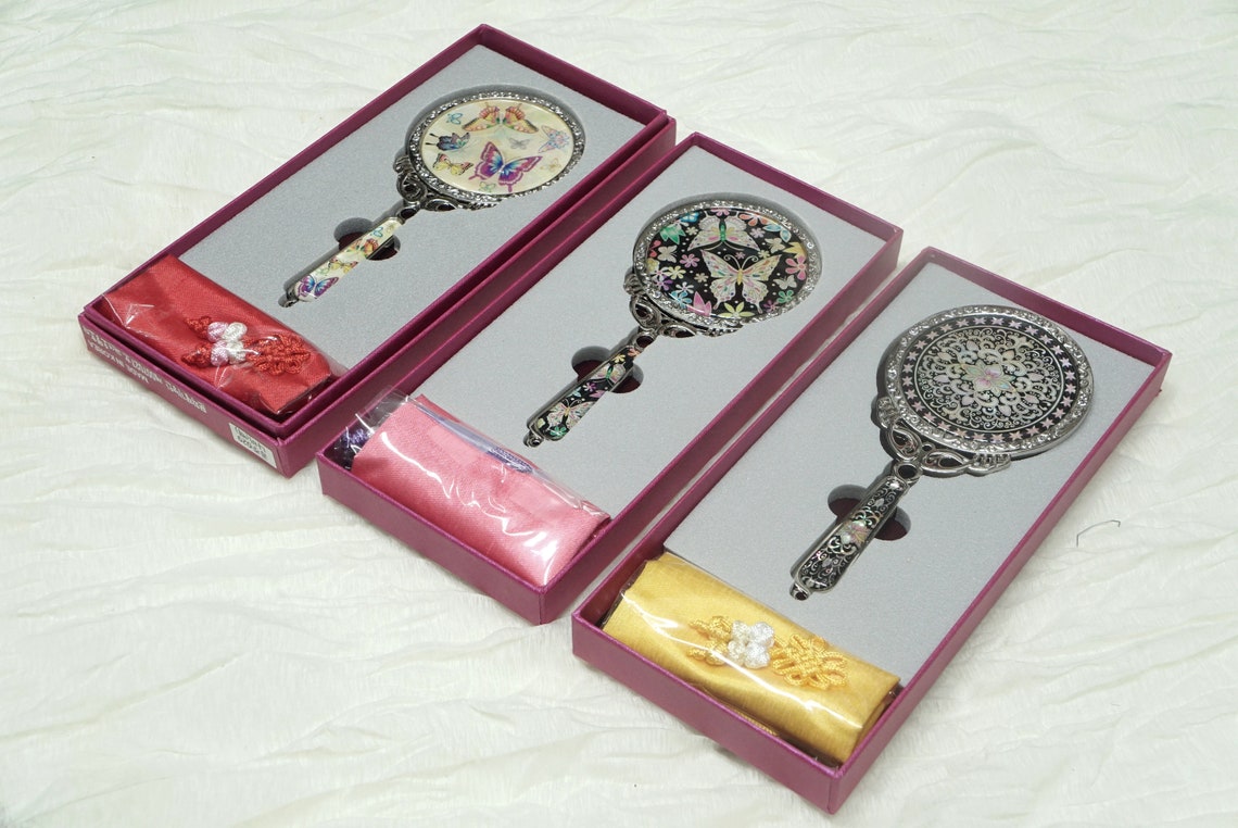 Hand Mirror Made With Korean Lacquerware Inlaid With - Etsy Canada