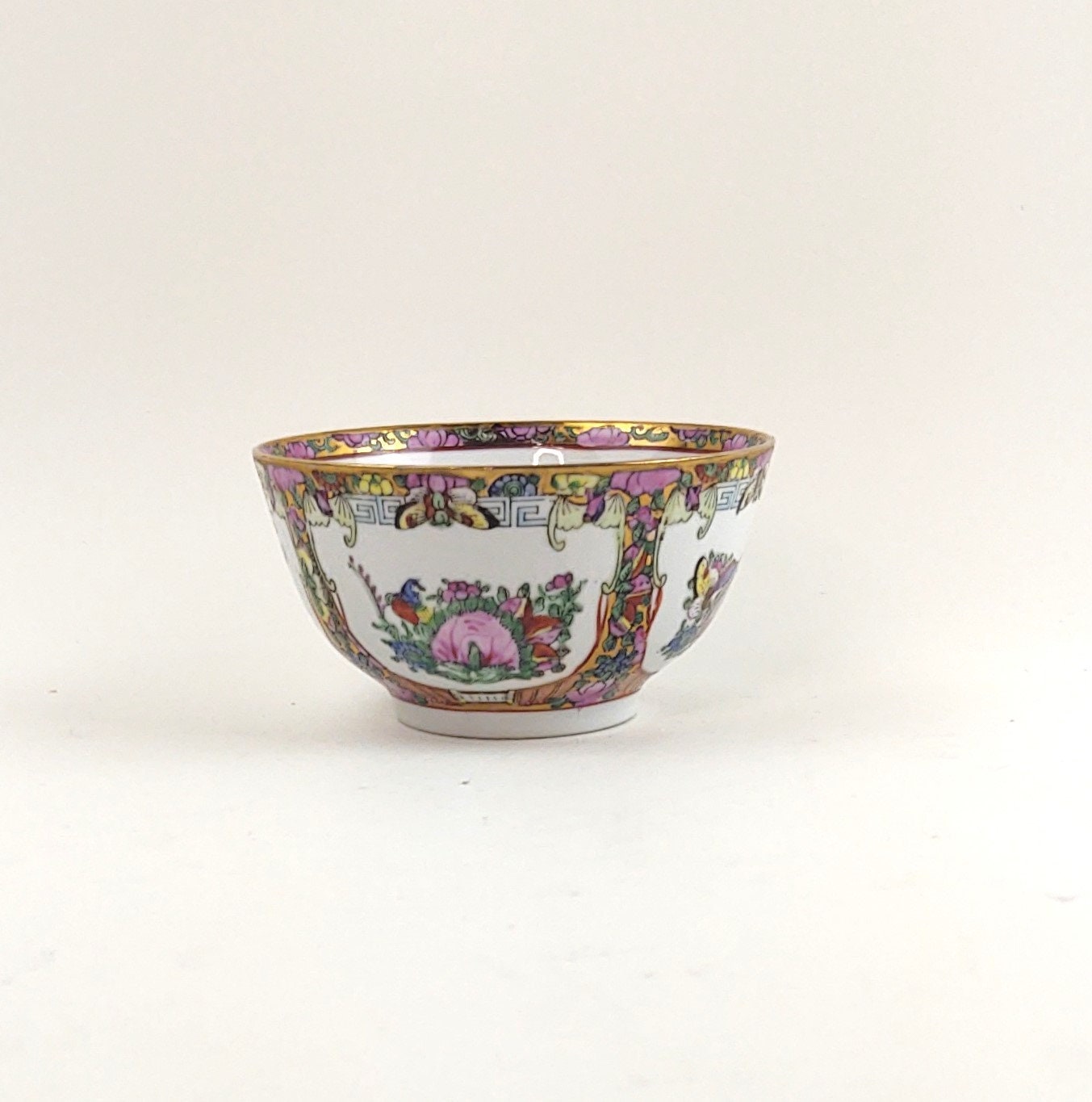 Rose Medallion Bowl Zhongguo Zhi Zao Chinese Porcelain Bowl Hand ...