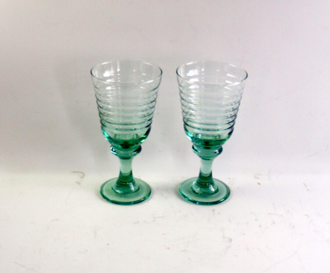 Libby - Sirrus Green Goblets - Etsy