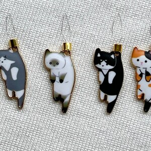 Cat Needle Threader With Option to Make Into Magnetic Threader - Etsy