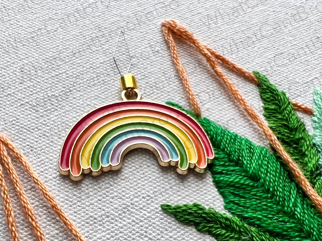 Rainbow Needle Threader With Option to Make Into Magnetic Threader ...