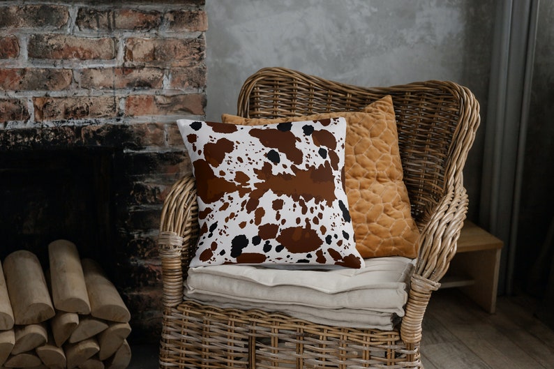 Cow Print Seamless Pattern/cowhide Tiling Pattern/pattern for Fabric ...