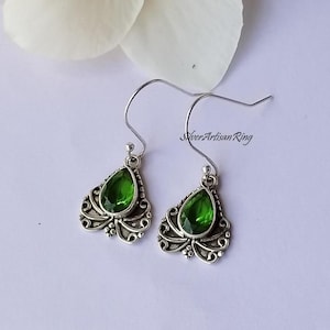Etsy peridot earrings store