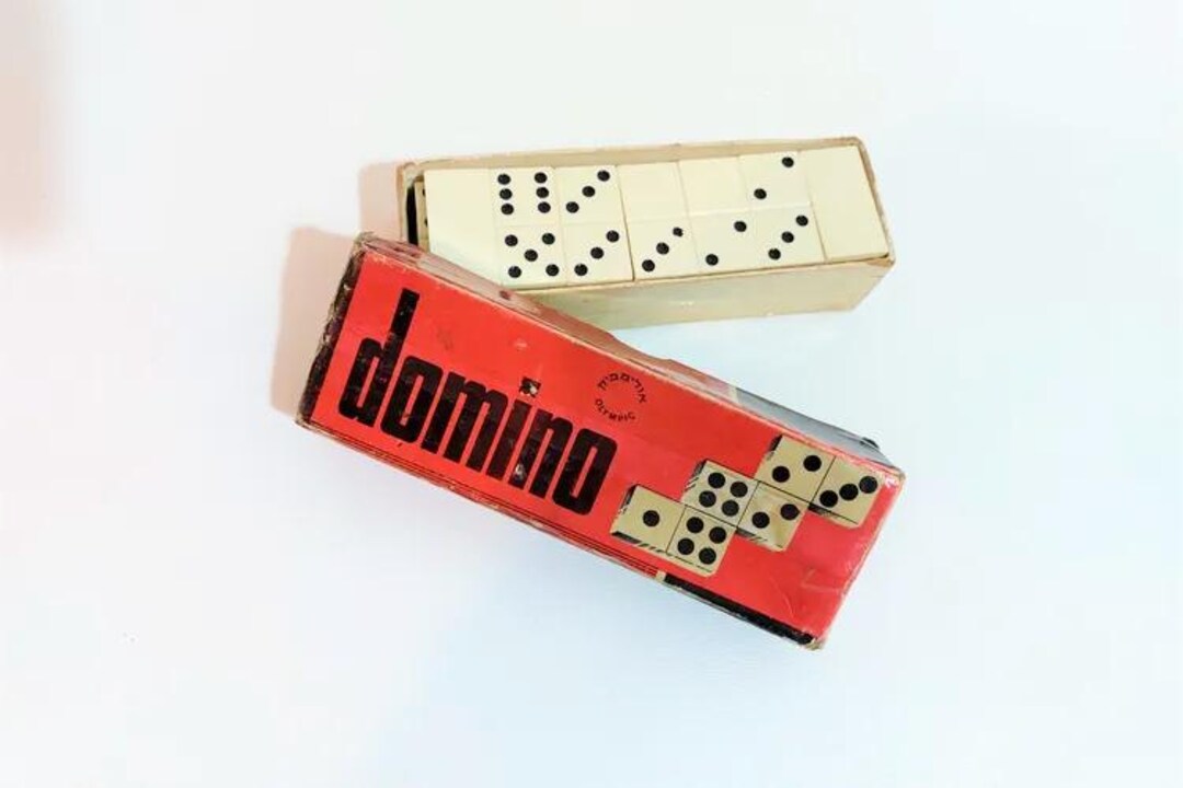 Domino Game Wooden Boxed Traditional Classic Blocks Play Set Toy Gift ...