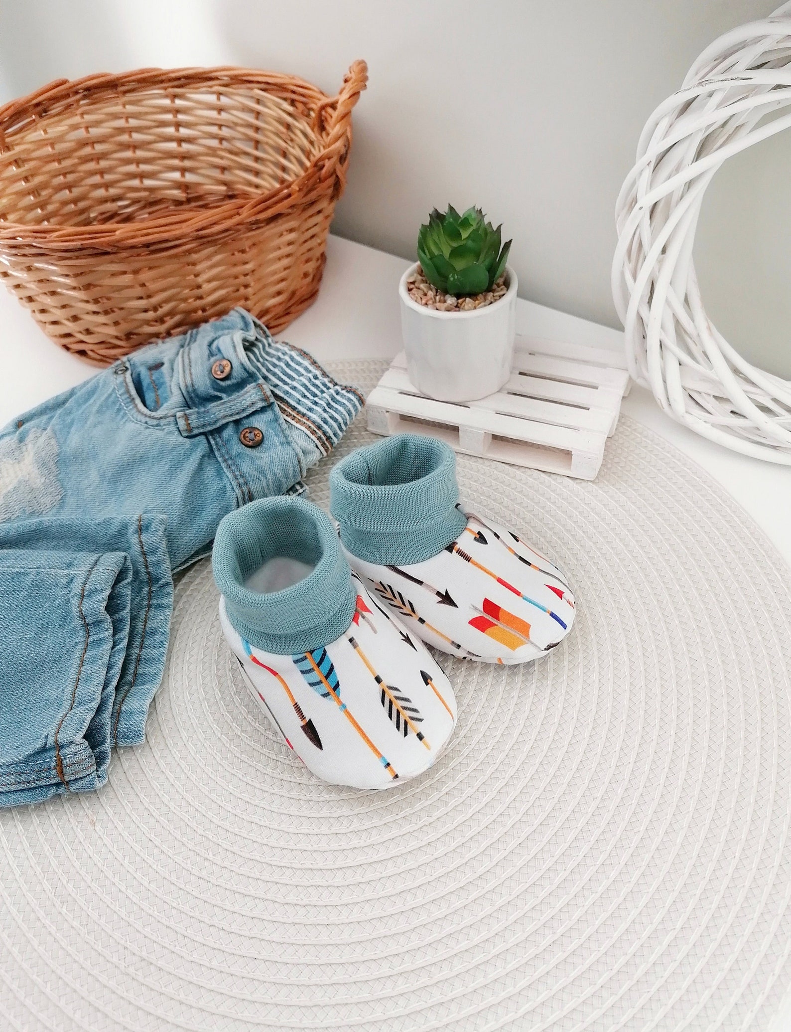 SNUGGLE Soft Sole Baby Shoes PDF Sewing Pattern & Tutorial - Etsy