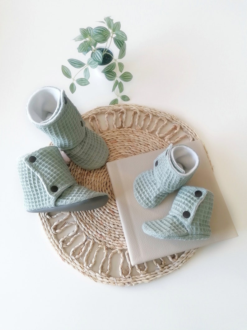 LITTLE BUNDLE 0-7Y Baby and Kids Booties Sewing Pattern & Tutorial ...