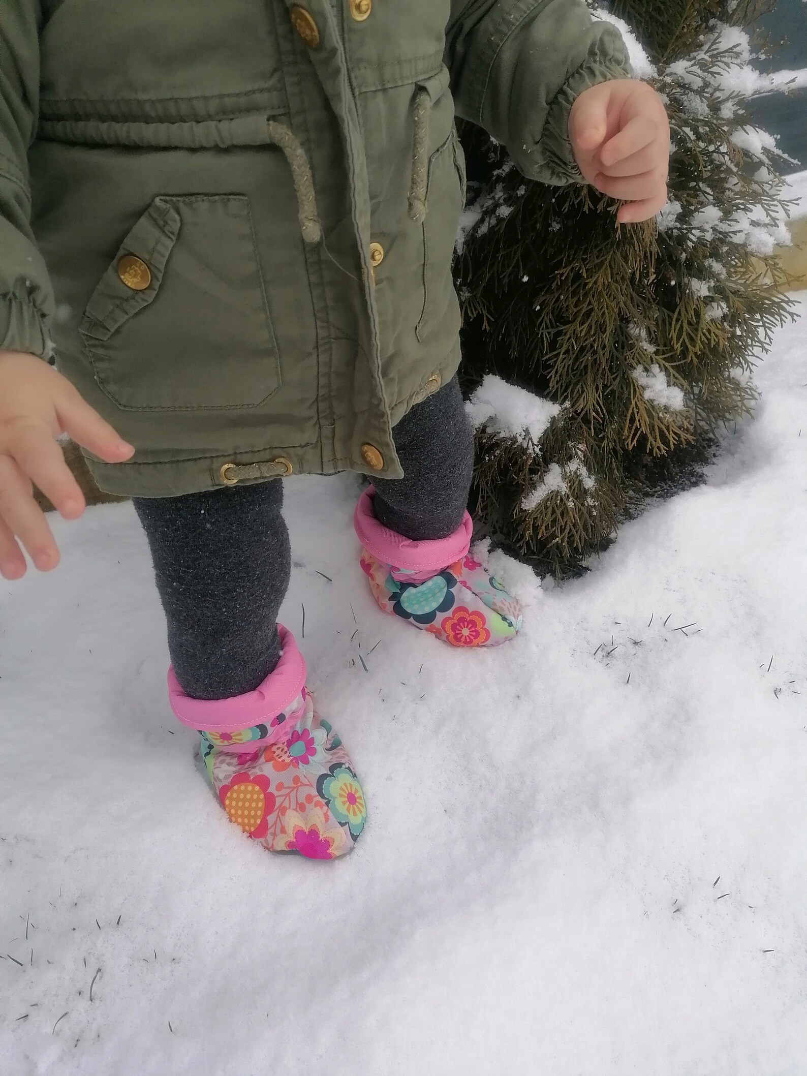 WINTER Baby Booties 0-12M PDF Sewing Pattern & Tutorial, Projector ...