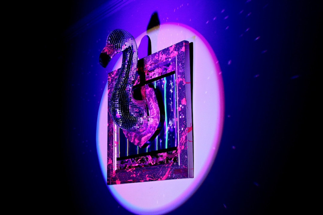 Disco Flamingo Disco Trophy Head Wall Mounted Flamingo Head Disco Decor ...