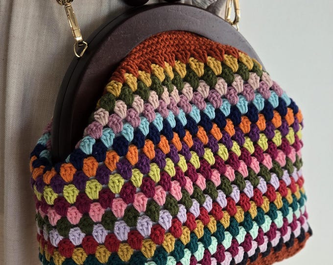 Burned Orange Granny Crochet Clasp Purse - Wooden Kiss Lock Clutch ...
