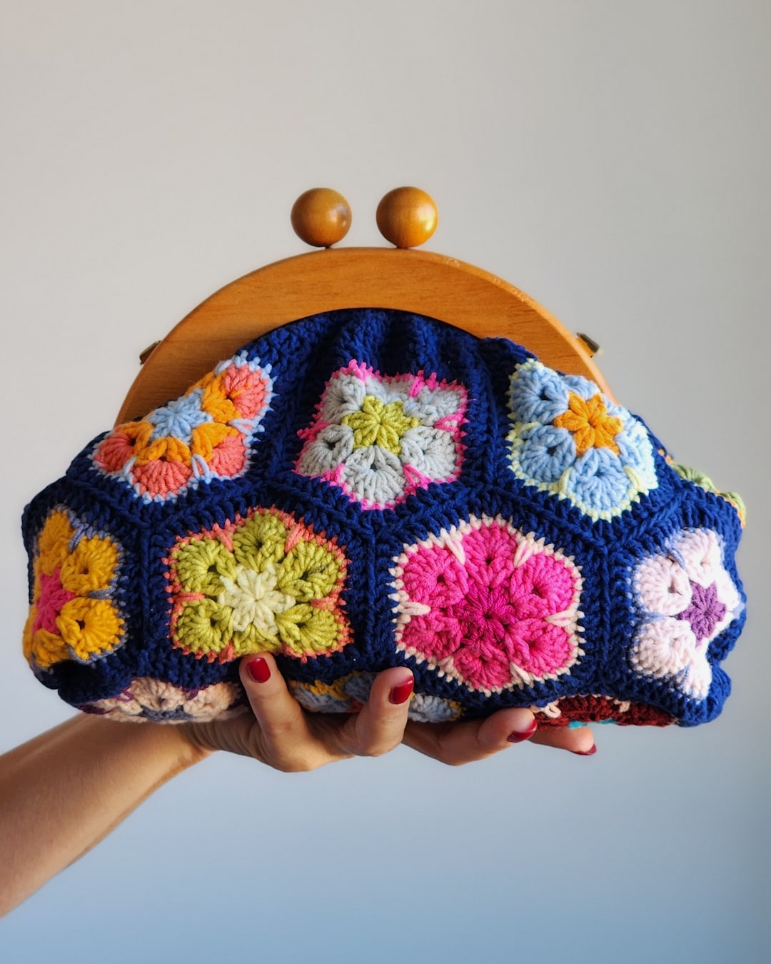 Navy Flower Crochet Clasp Pouch - Wooden Kiss Lock Clutch , Lined With ...