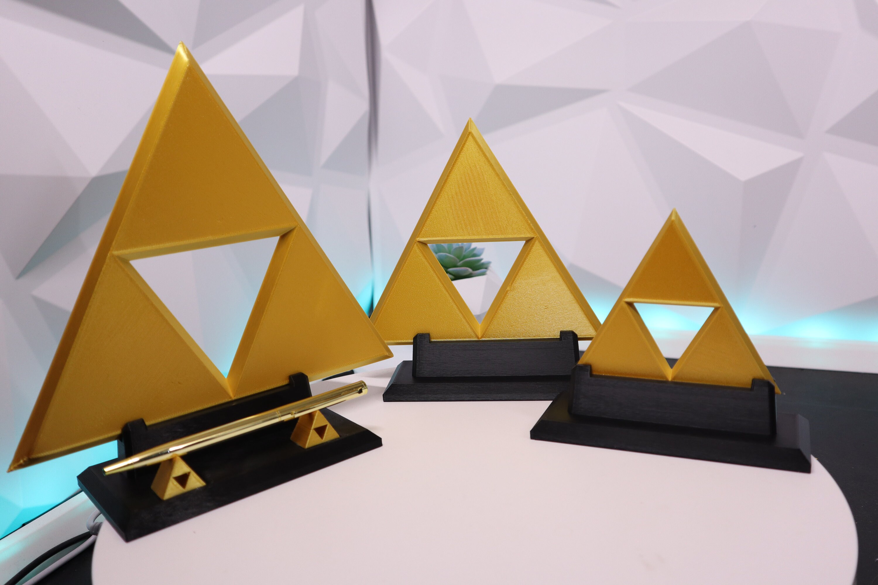 Zelda Triforce Desk Display Wall Art - Etsy
