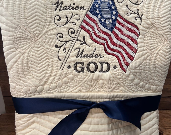 Old World America Plaid Patchwork Flag Quilt, Rustic Charm, Patriotic ...