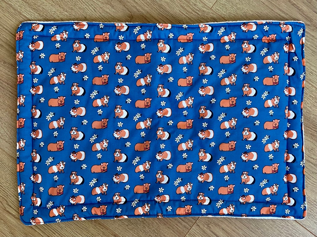 Waterproof Lap Mat for Guinea Pigs, Rabbits and Small Pets. Waterproof ...
